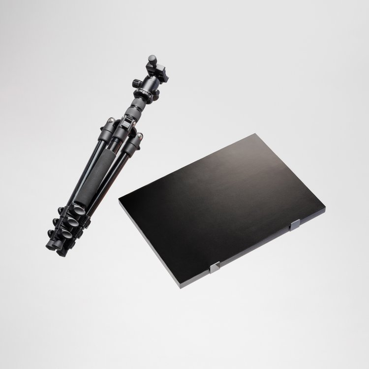 TRIPOD STANDING DESK – Intension Design